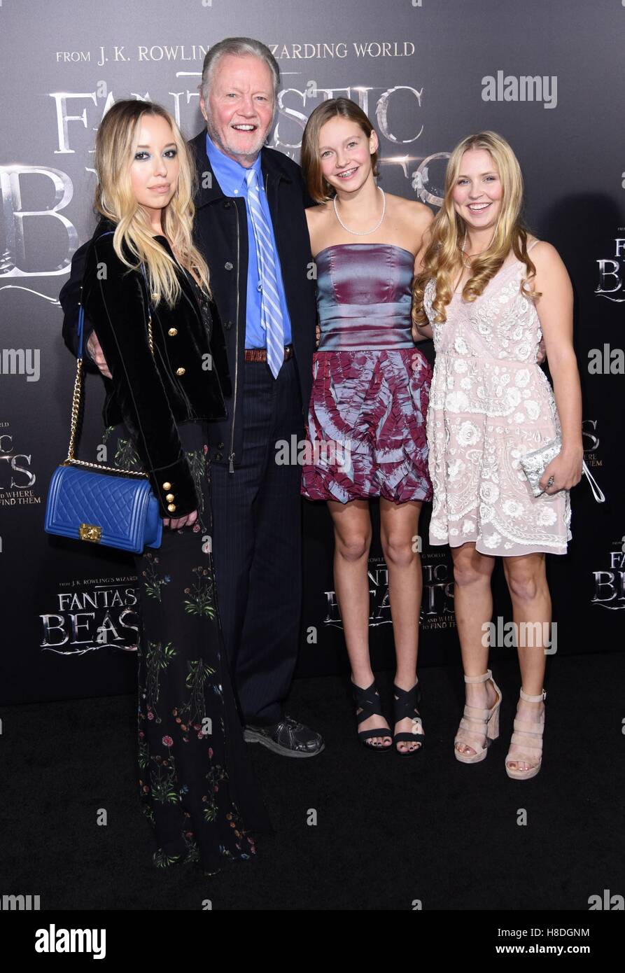 New York, NY, USA. 10th Nov, 2016. Jon Voight at arrivals for FANTASTIC ...