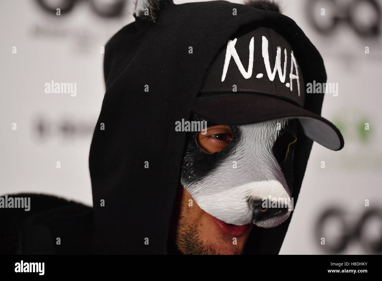 Berlin, Germany. 10th Nov, 2016. Rapper Cro arrives for the 'GQ Maenner ...