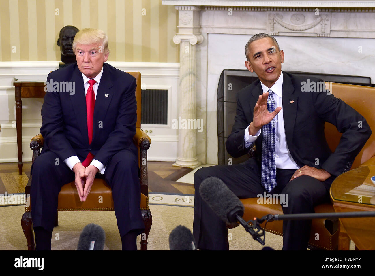 United States President Barack Obama meets US President-elect Donald ...