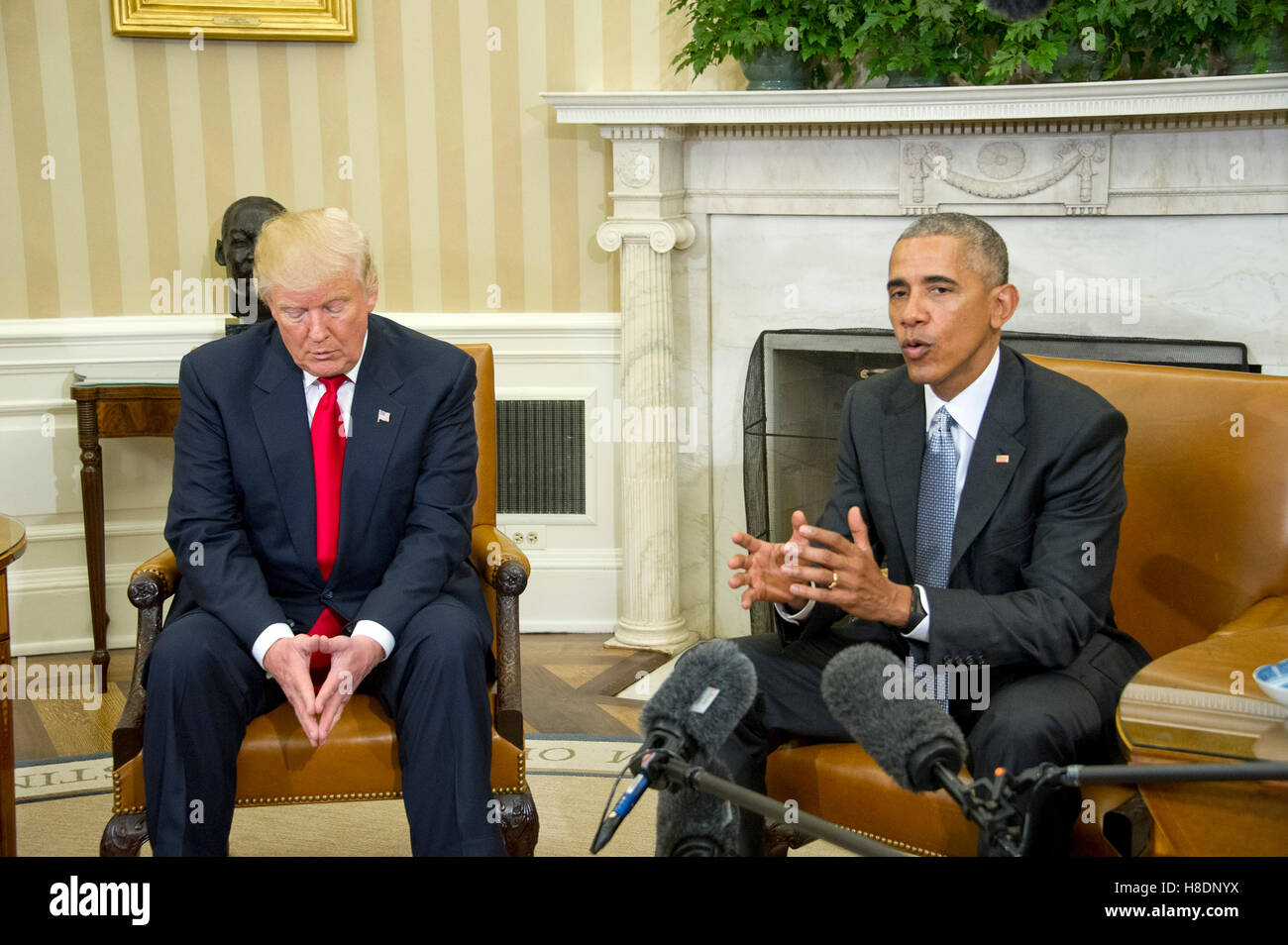United States President Barack Obama meets US President-elect Donald ...