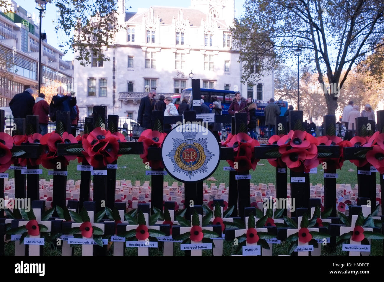 London, UK. 11th November 2016. Field of Remembrance at Westminster ...