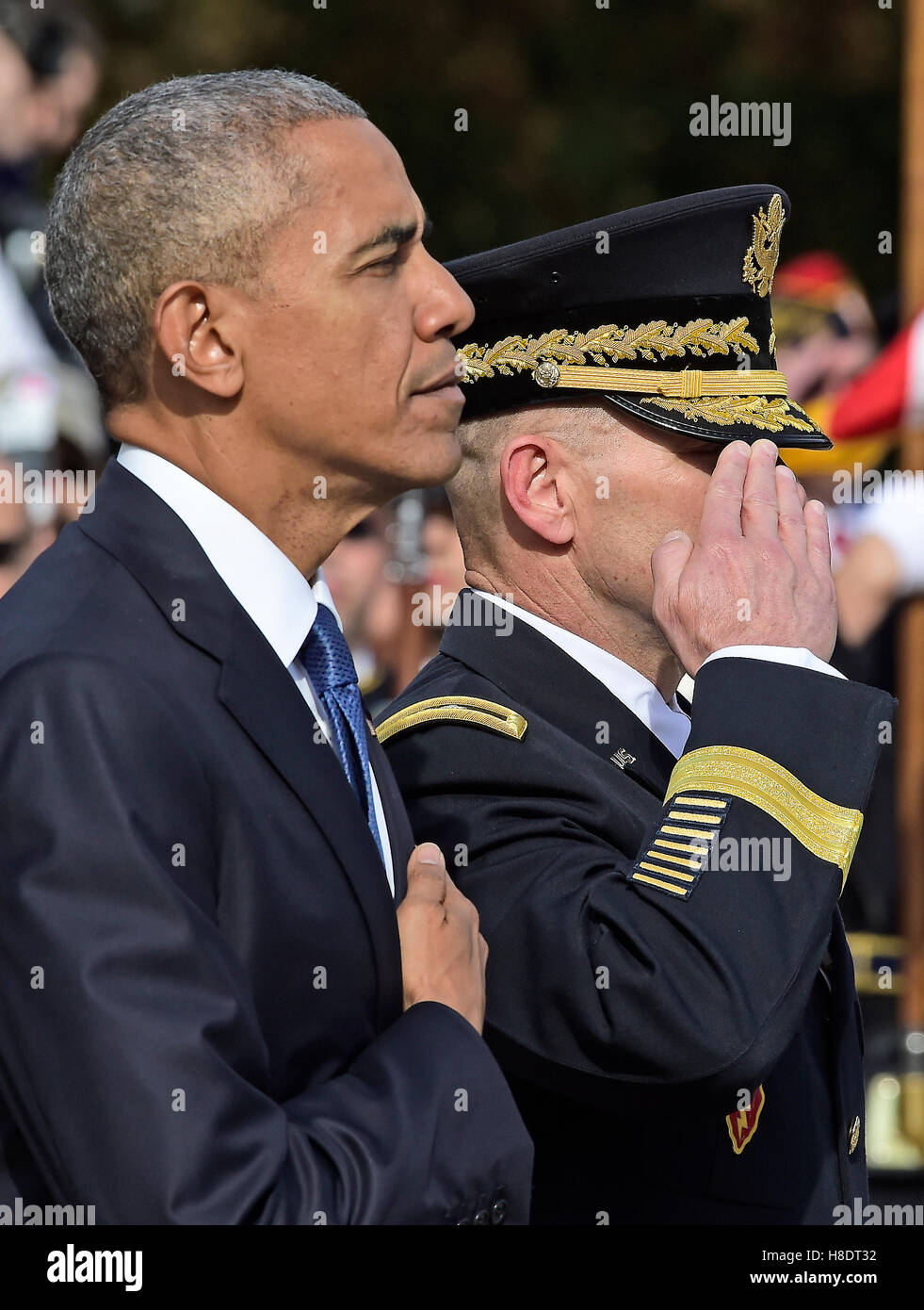 Arlington, Us. 11th Nov, 2016. United States President Barack Obama ...
