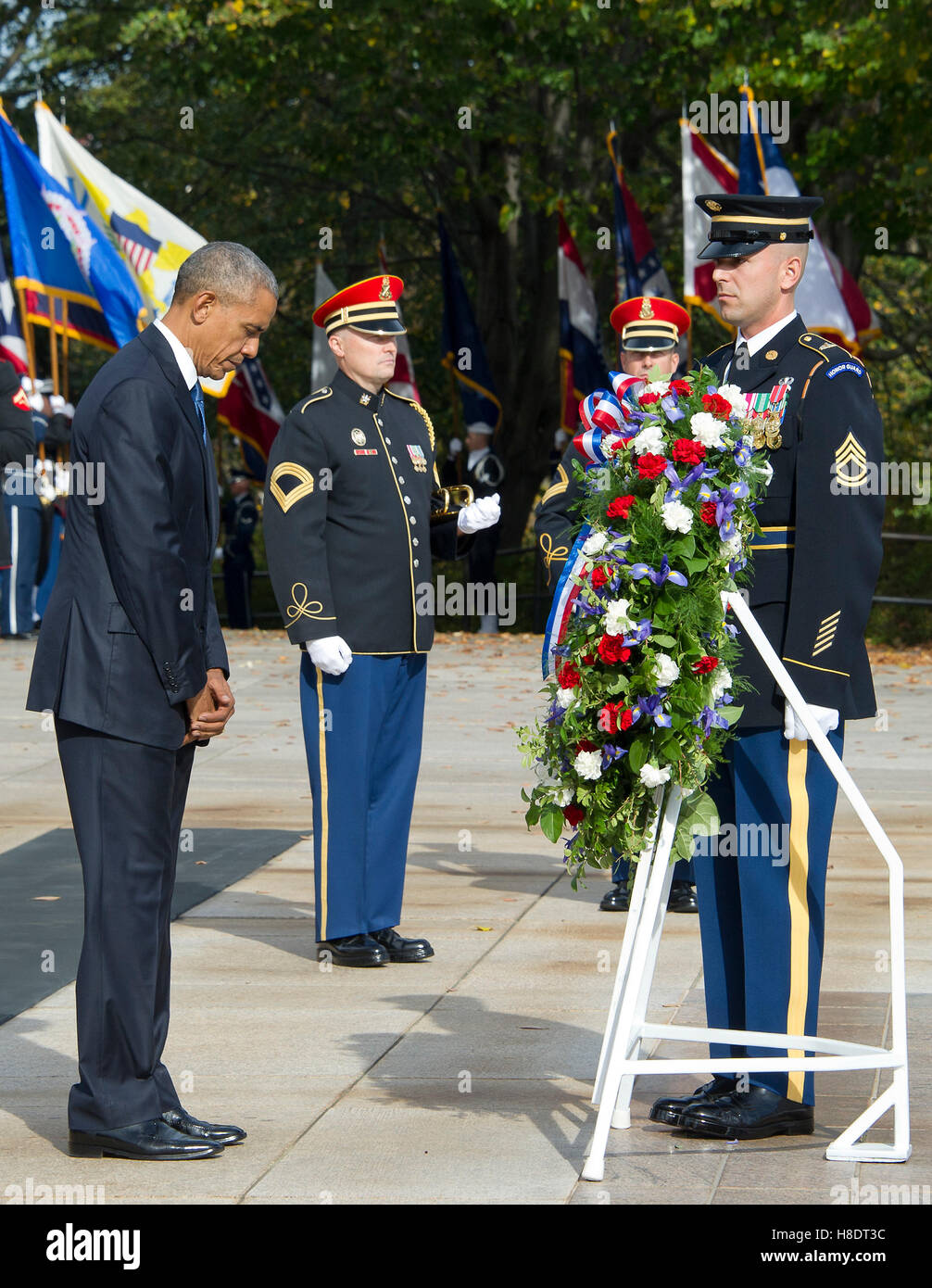 Arlington, Us. 11th Nov, 2016. United States President Barack Obama ...