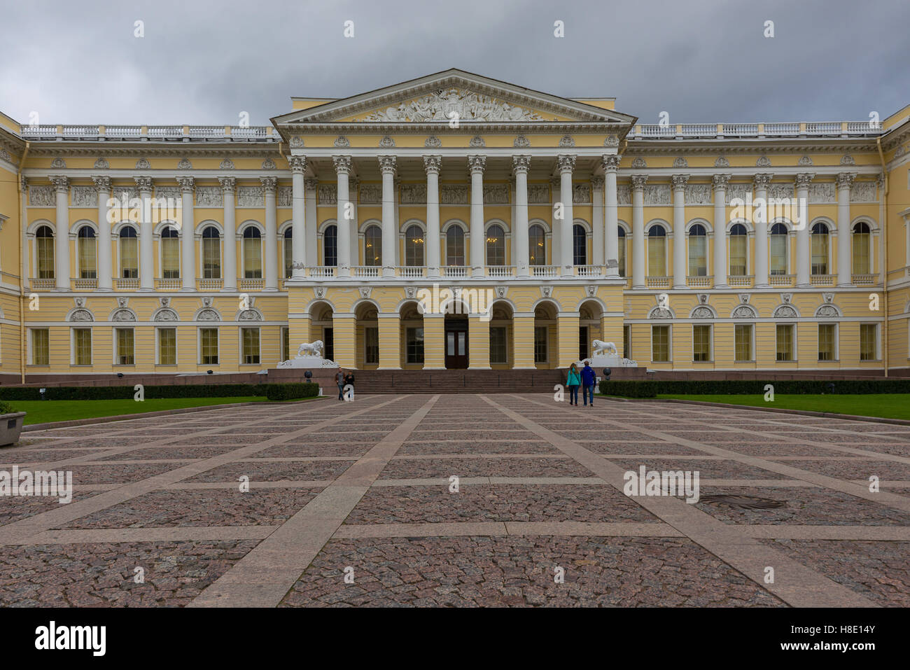 Facade of the Mikhailovsky Palace hosting the Russian Museum Stock ...