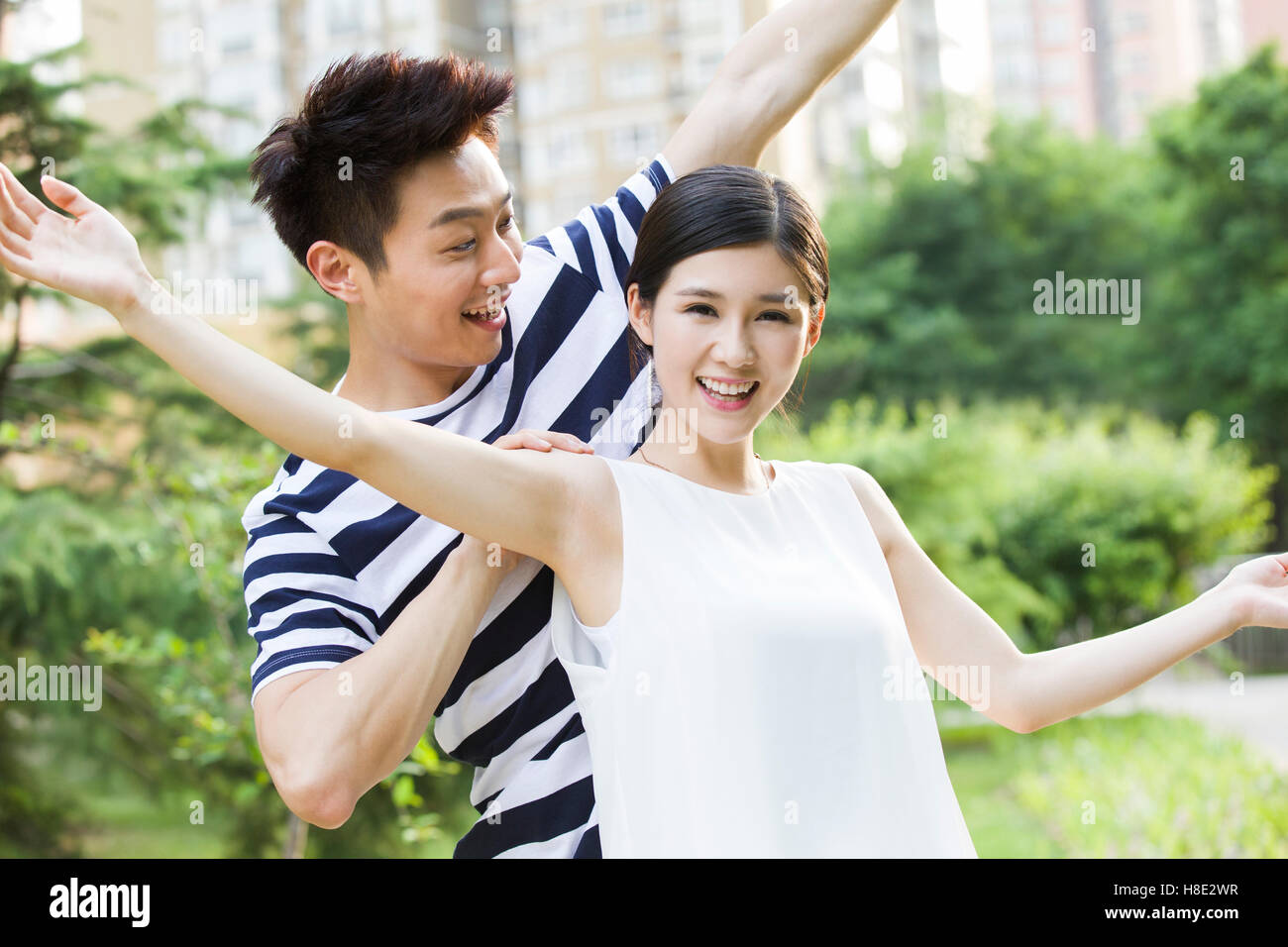 Happy young Chinese couple Stock Photo - Alamy