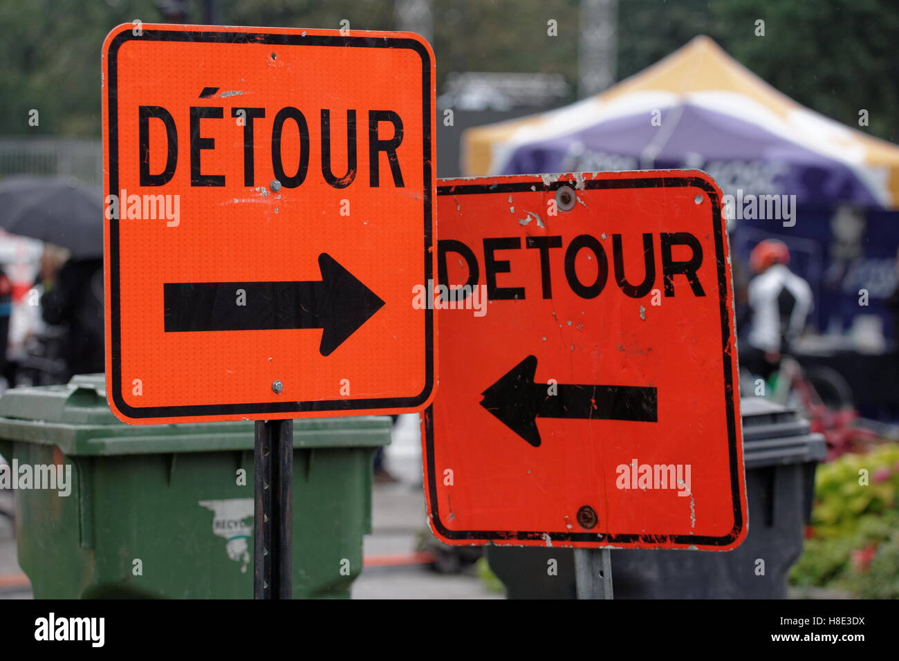 Detour signs in Montreal Stock Photo - Alamy
