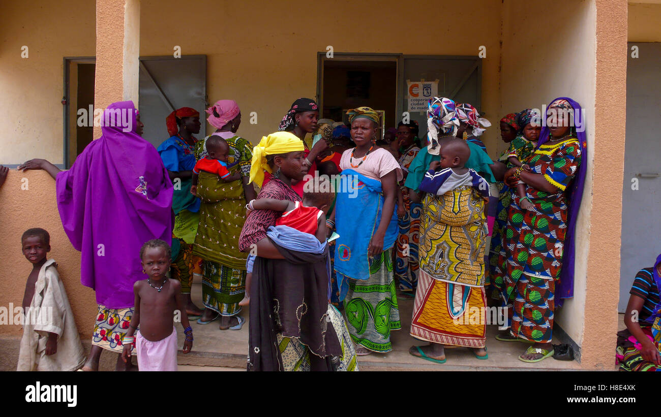 Niger Women High Resolution Stock Photography and Images - Alamy