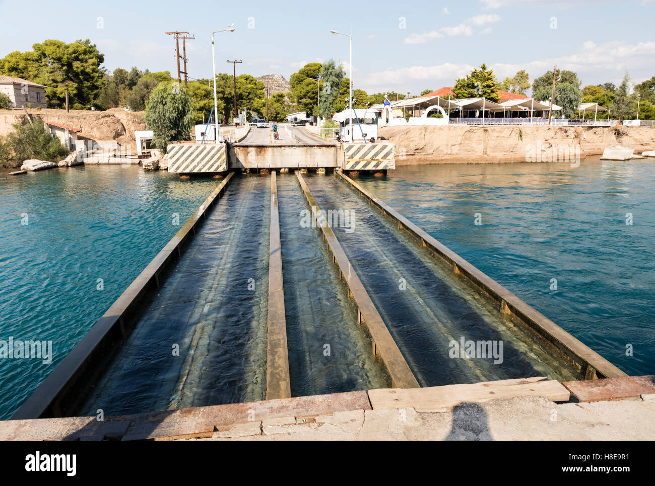 Submersible bridge across corinth hi-res stock photography and images ...