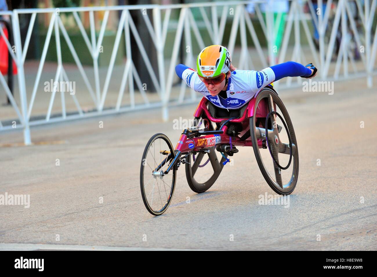 Wheelchair athlete Amanda Mcgrory as she raced through Chinatown ...
