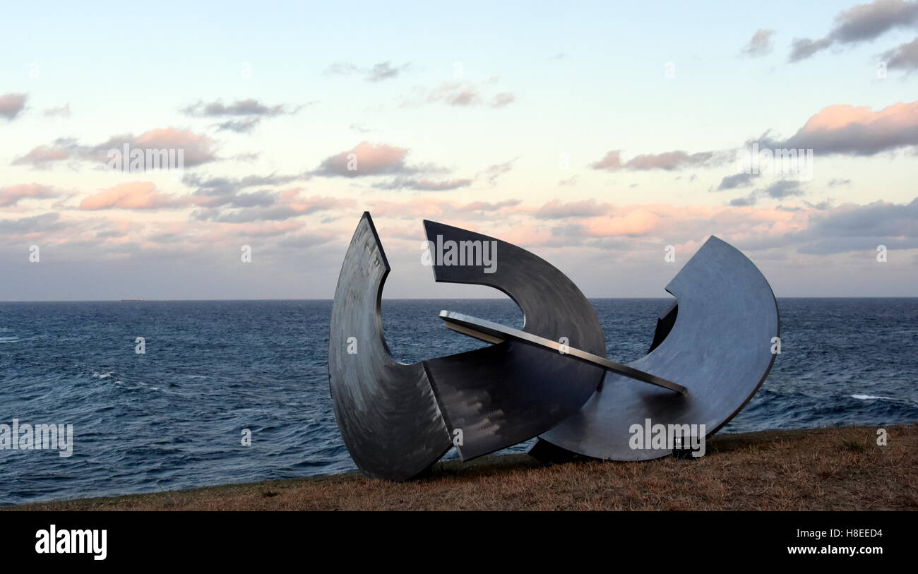 Sydney, Australia - Oct 23, 2016. Inge King: Link iii 2007. Sculpture ...
