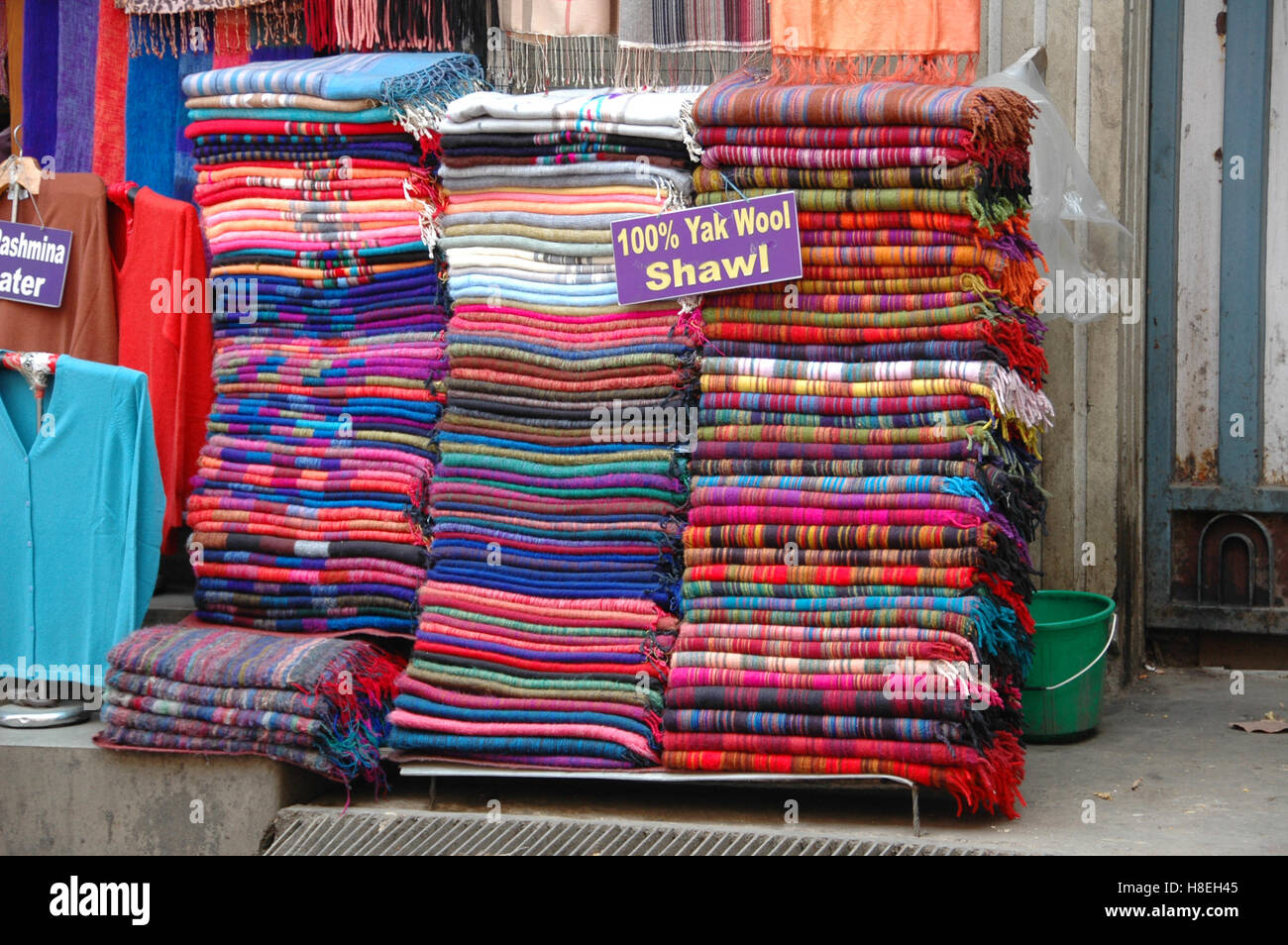 Kathmandu shop hi-res stock photography and images - Alamy