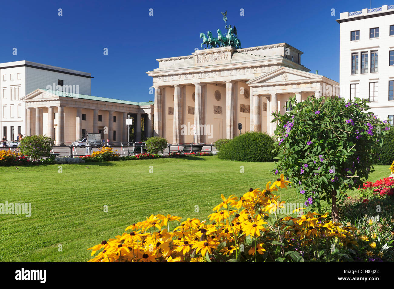 Pariser Platz Square High Resolution Stock Photography and Images - Alamy