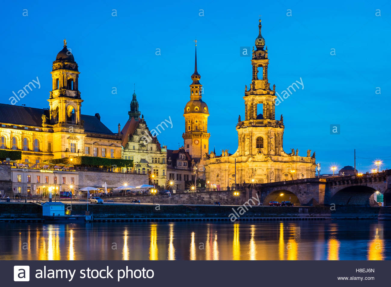 Famous Buildings In Dresden Stock Photos & Famous Buildings In Dresden ...