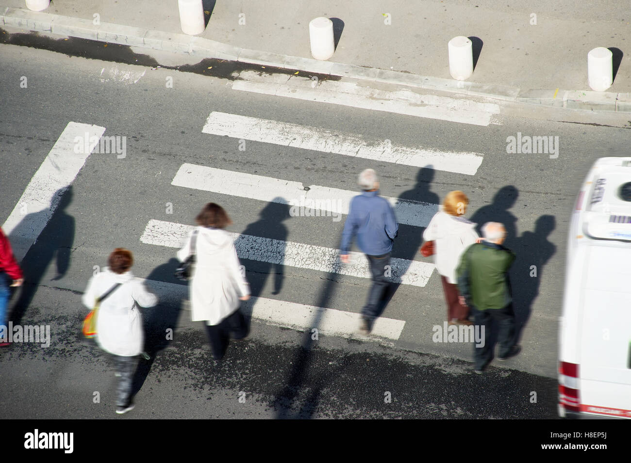 Pedestrian crossing crosswalk people hi-res stock photography and ...