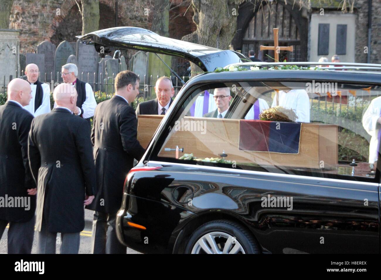 King Richard III - The Procession of his Mortal Remains through ...