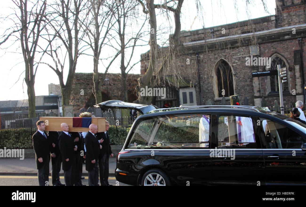 King Richard III - The Procession of his Mortal Remains through ...