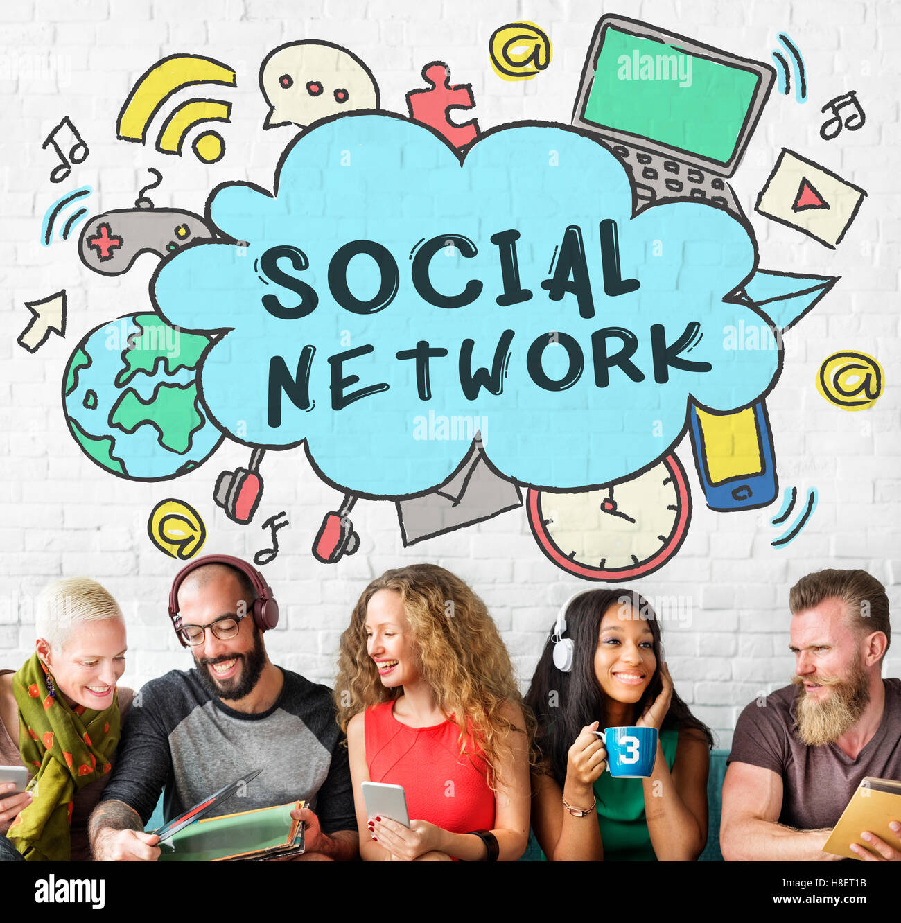 Cloud Bubble Technology Sketch Doodle Concept Stock Photo - Alamy