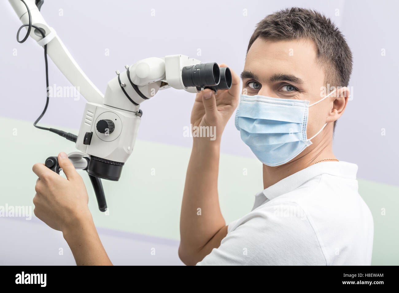 Optical microscope hi-res stock photography and images - Alamy