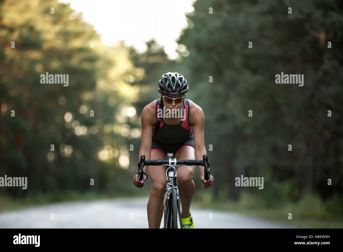 Rides training bike hi-res stock photography and images - Alamy
