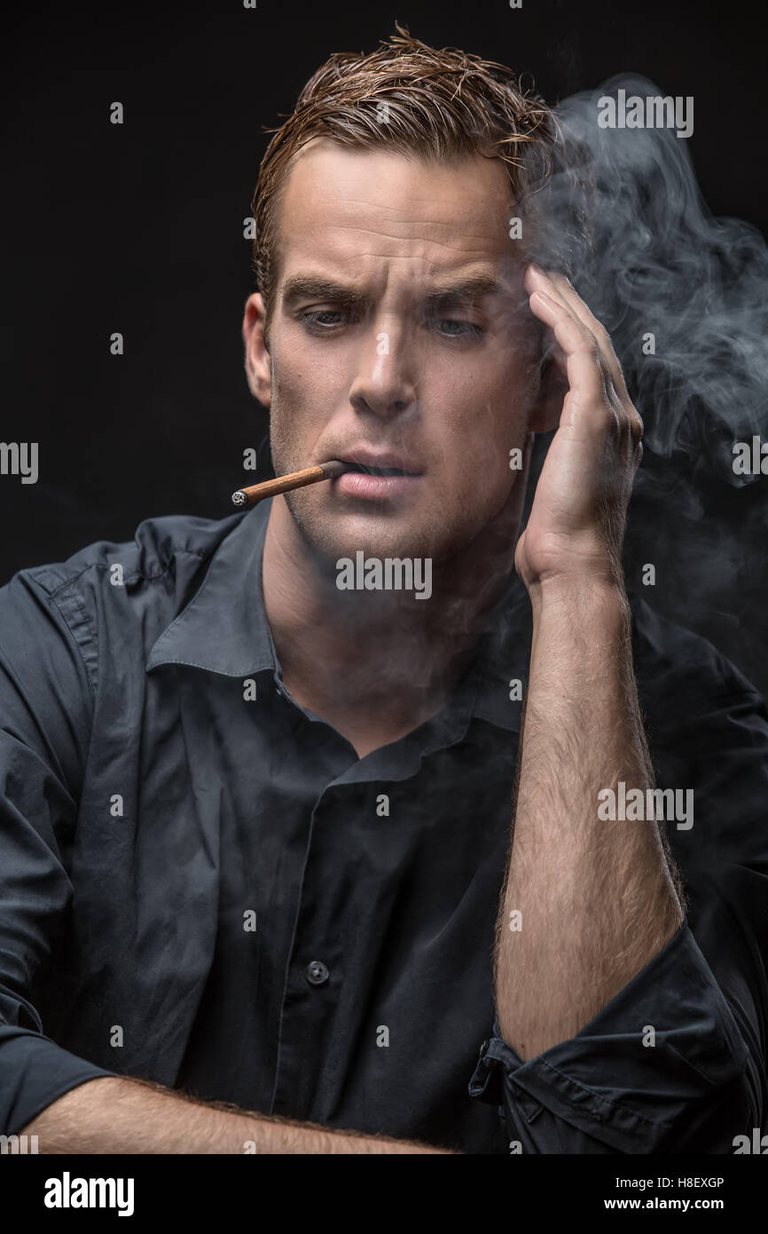 Portrait close up male guy hi-res stock photography and images - Alamy