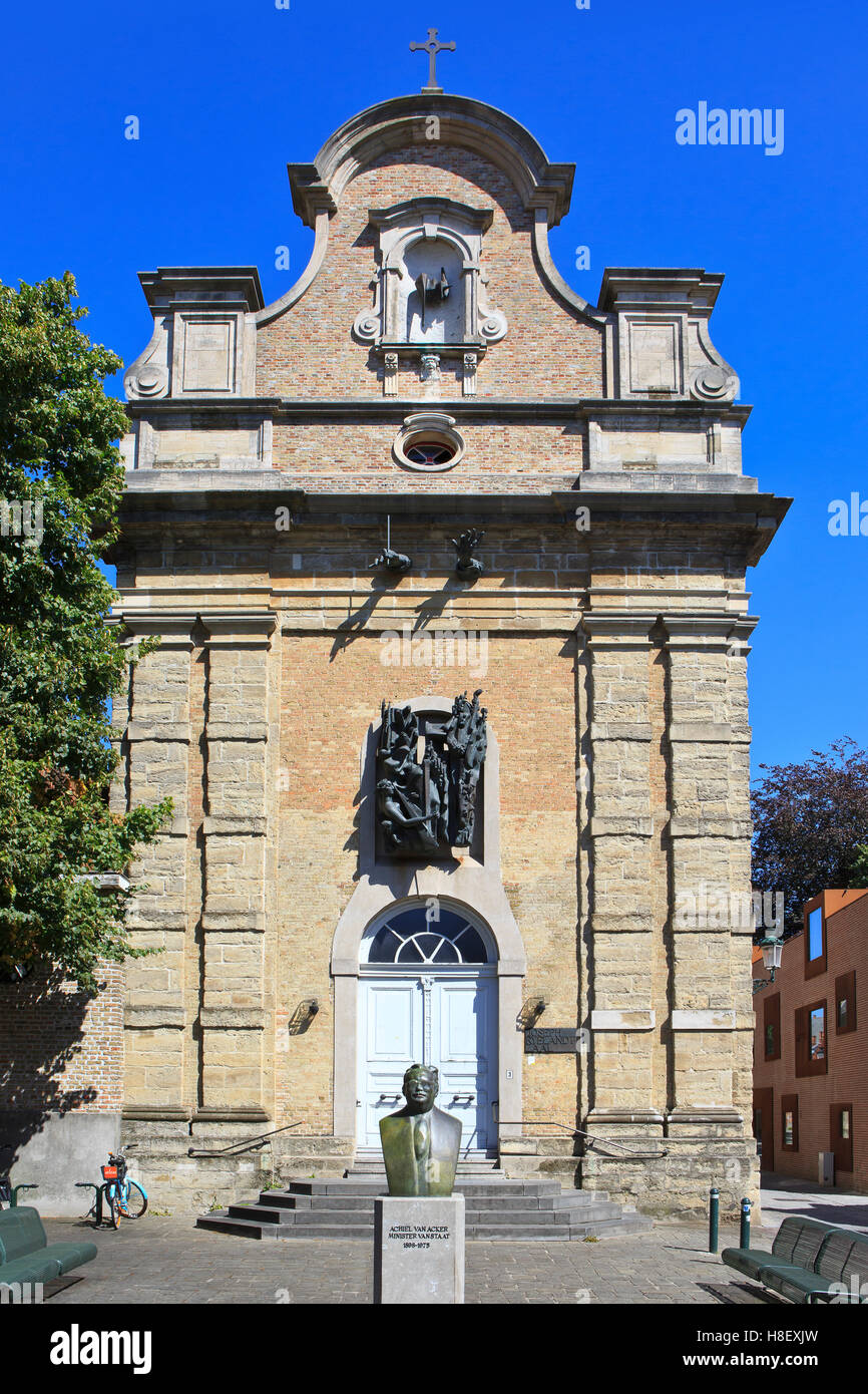 A bust of Belgian Prime Minister Achiel Van Acker (1898-1975) outside ...