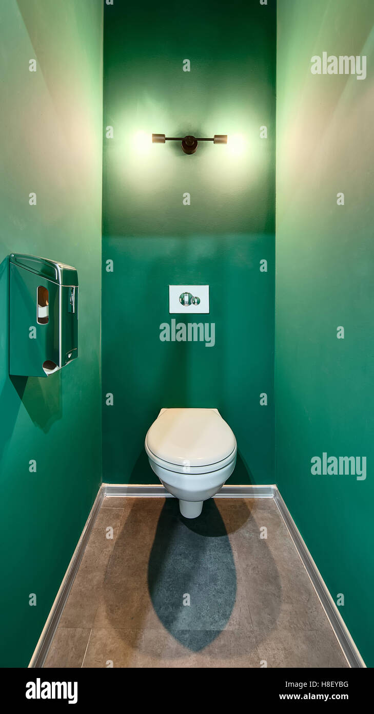 WC in a coworking Stock Photo - Alamy