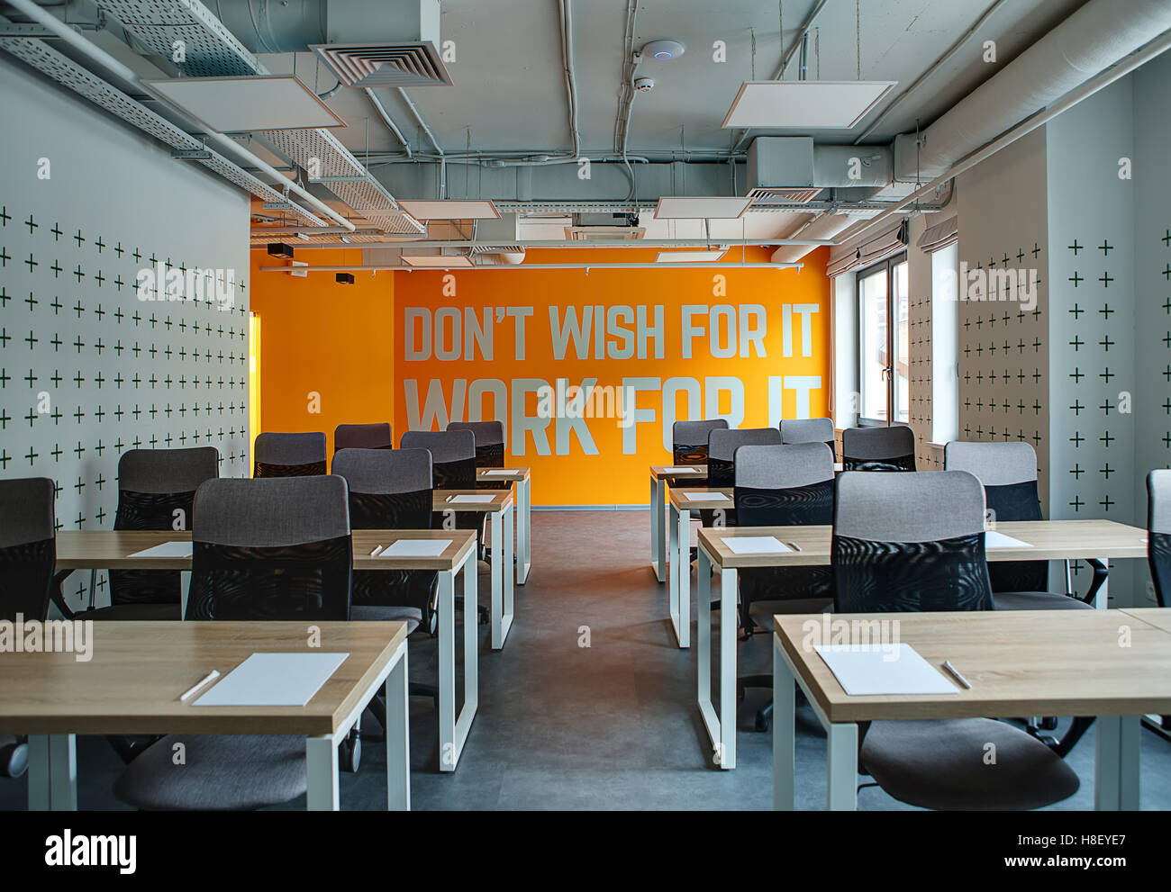 Modern class room Stock Photo - Alamy