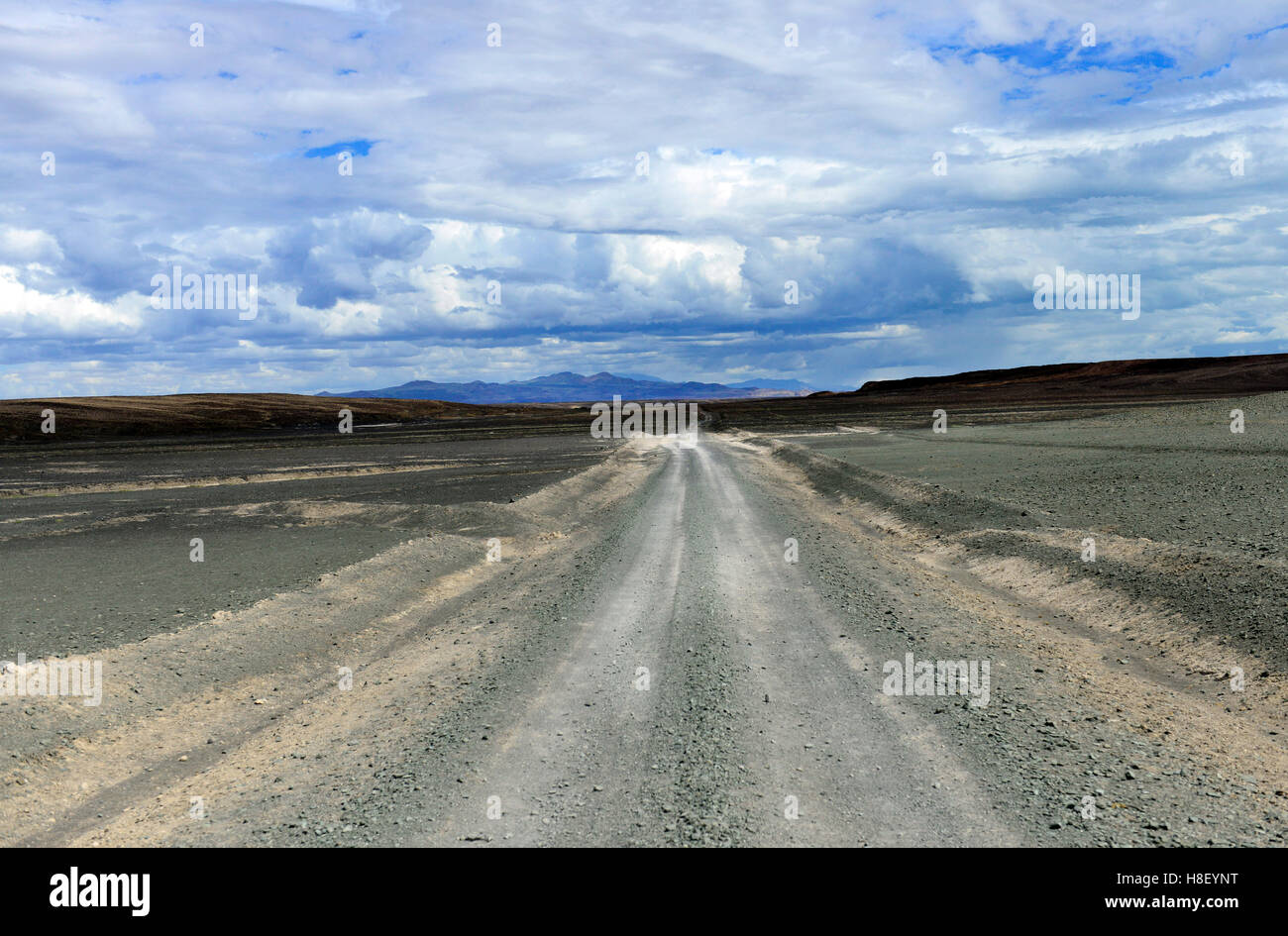 Endless road hi-res stock photography and images - Alamy