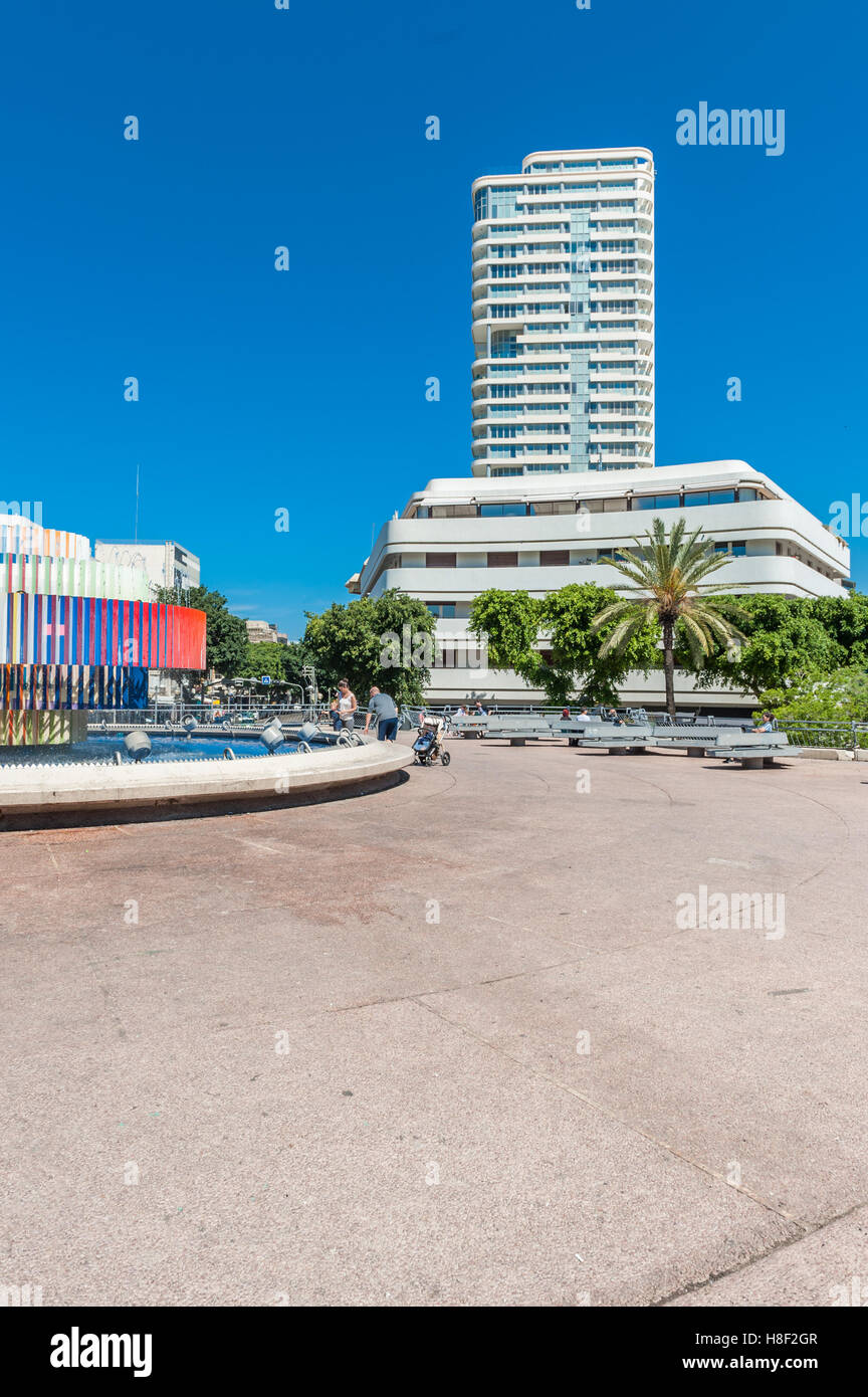 Israel, Tel Aviv - Dizengoff square fountain Stock Photo - Alamy
