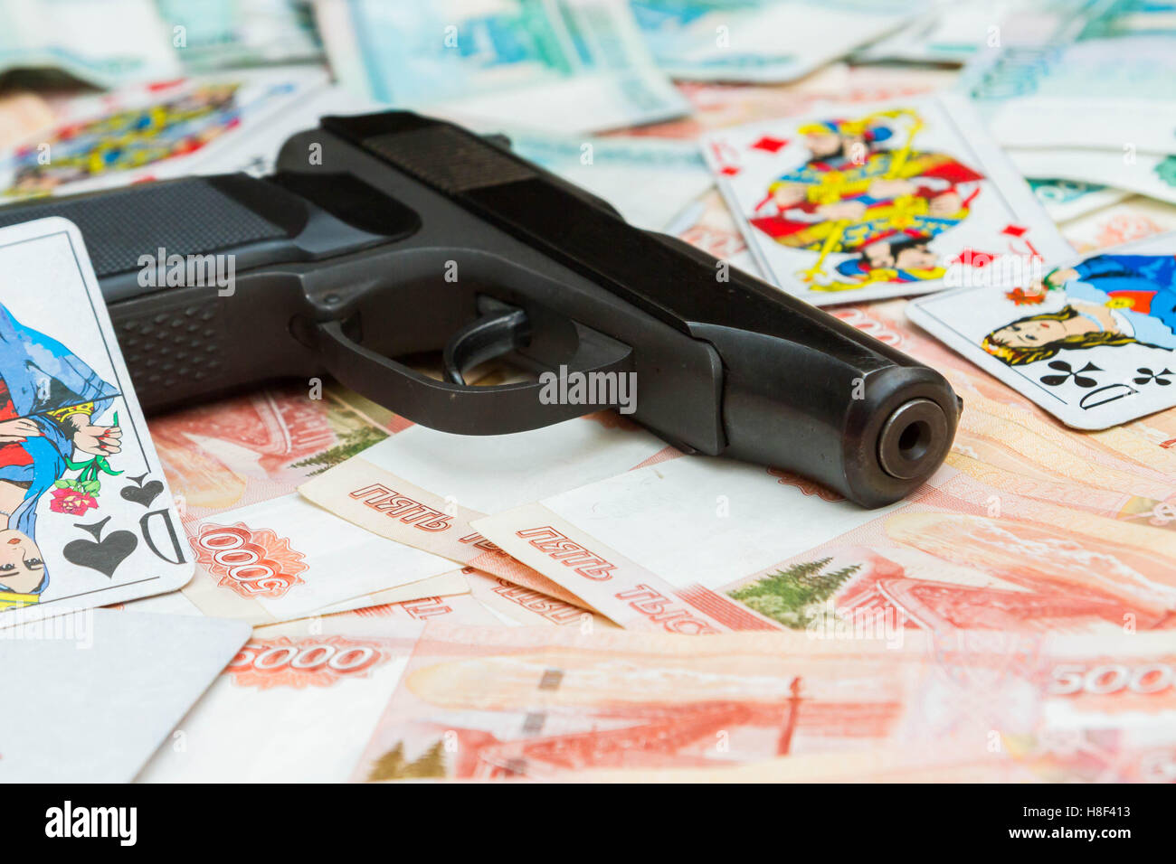 Money gun hi-res stock photography and images - Alamy