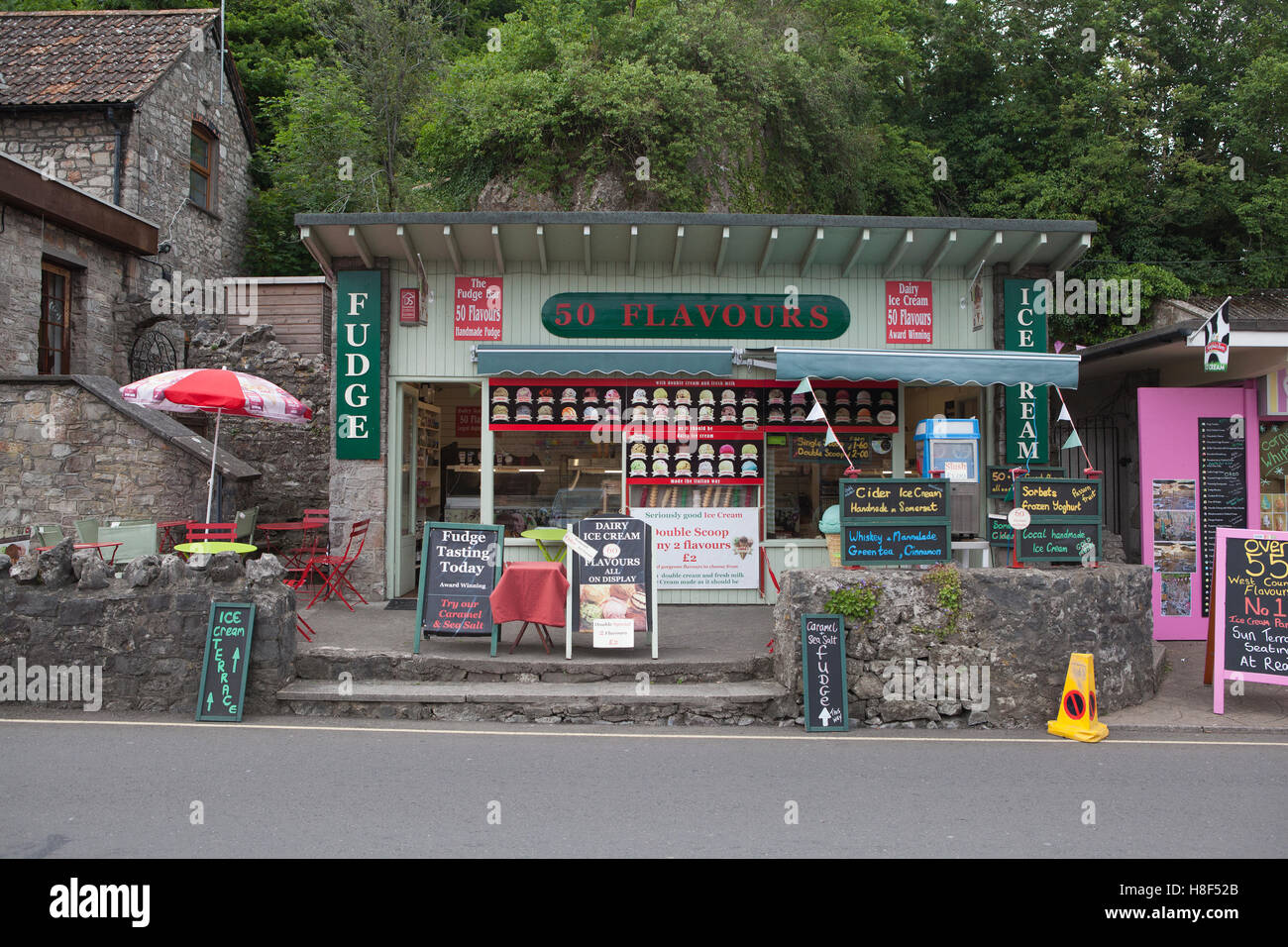 Cheddar somerset england hi-res stock photography and images - Alamy