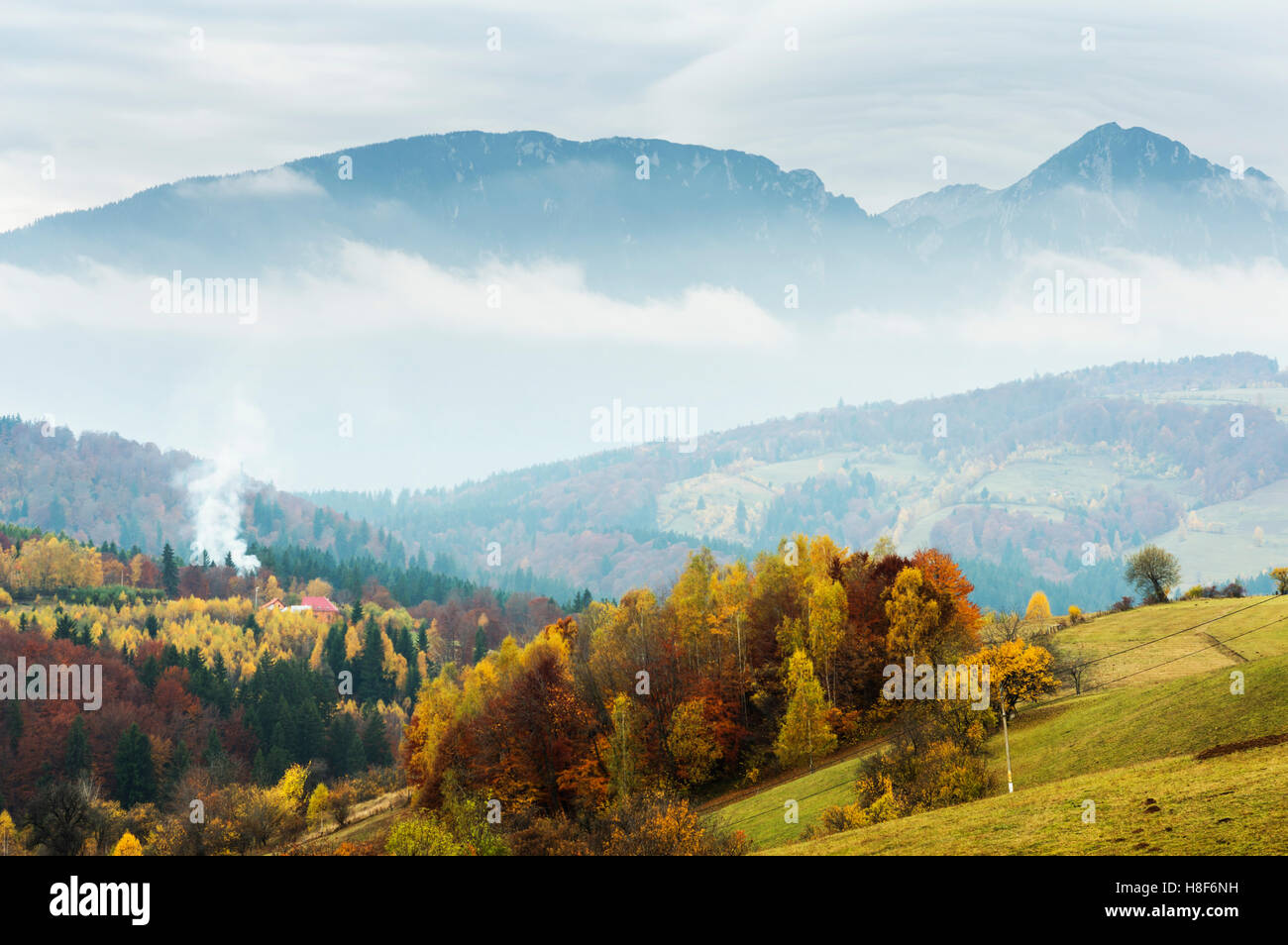 Idyllic autumn landscape in Transylvania Stock Photo - Alamy