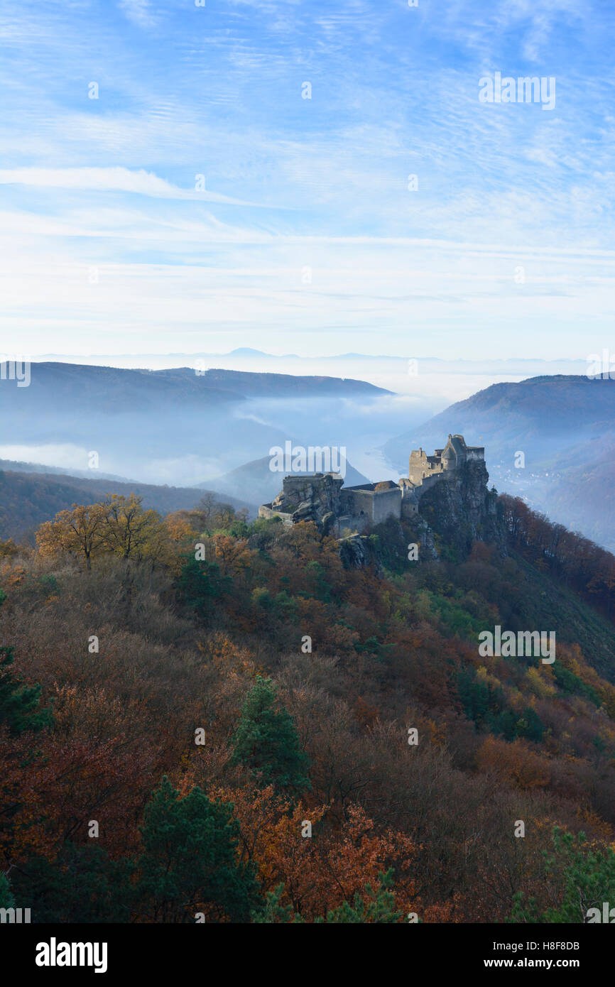 Schönbühel-Aggsbach: Aggstein Castle, river Danube, Wachau ...