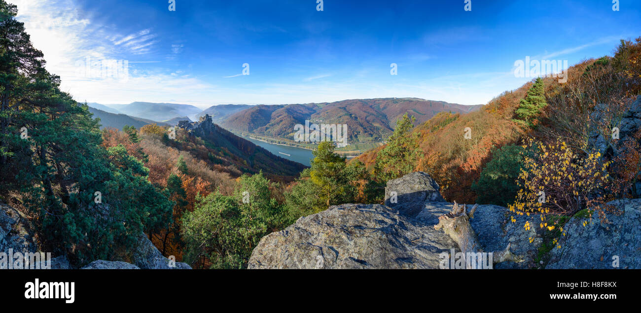 Schönbühel-Aggsbach: Aggstein Castle, river Danube, Wachau ...