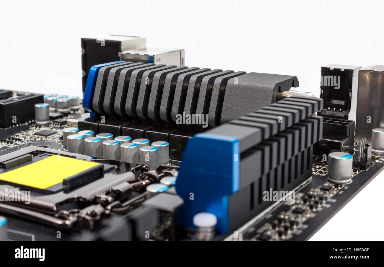 Multiphase power system modern processor with heatsink and the CPU ...
