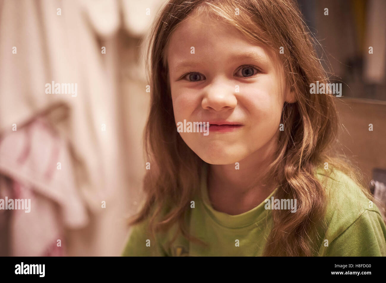 girl, blond, loose tooth, portrait, cut-out Stock Photo - Alamy