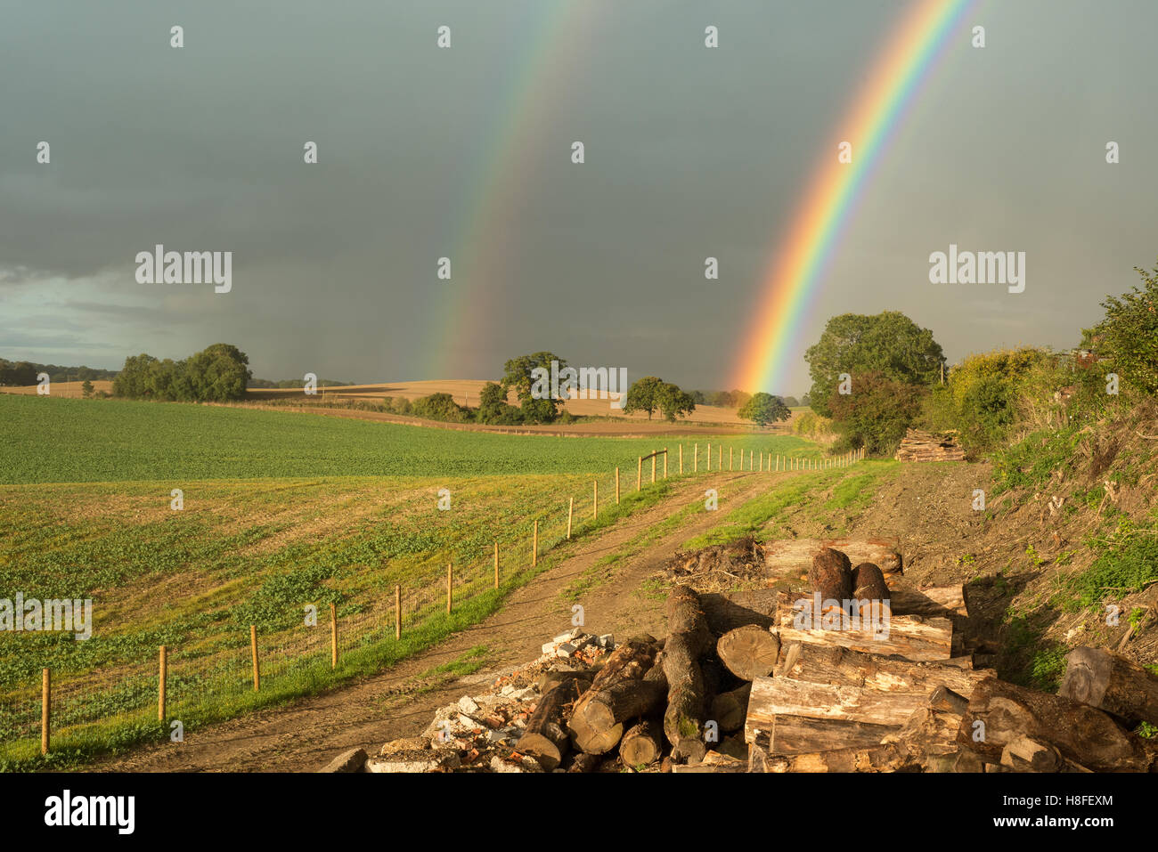 Beautiful countryside rainbow hi-res stock photography and images - Alamy
