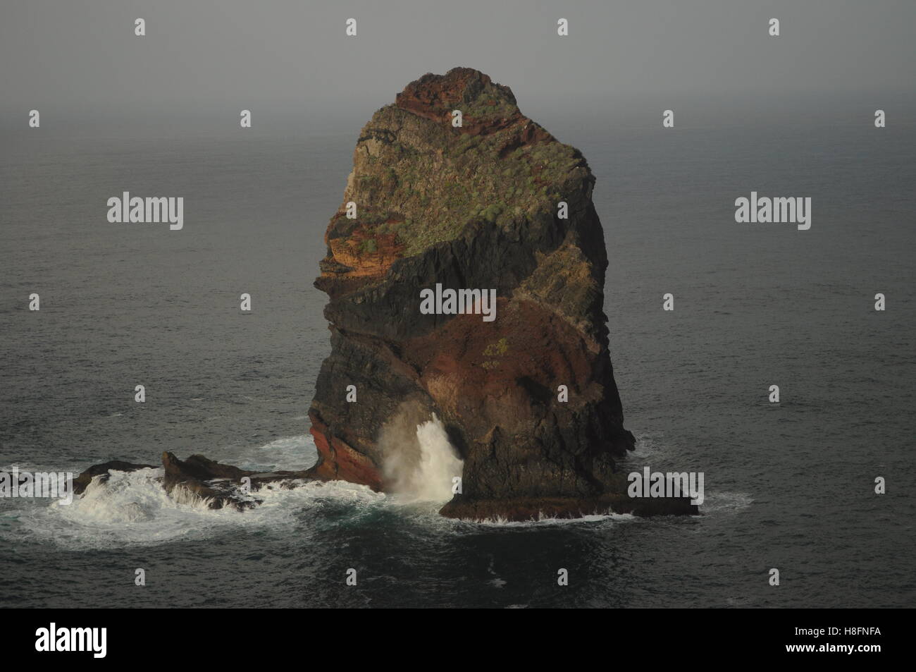 Sea stack at Ponta de São Lourenço, Madeira Stock Photo - Alamy