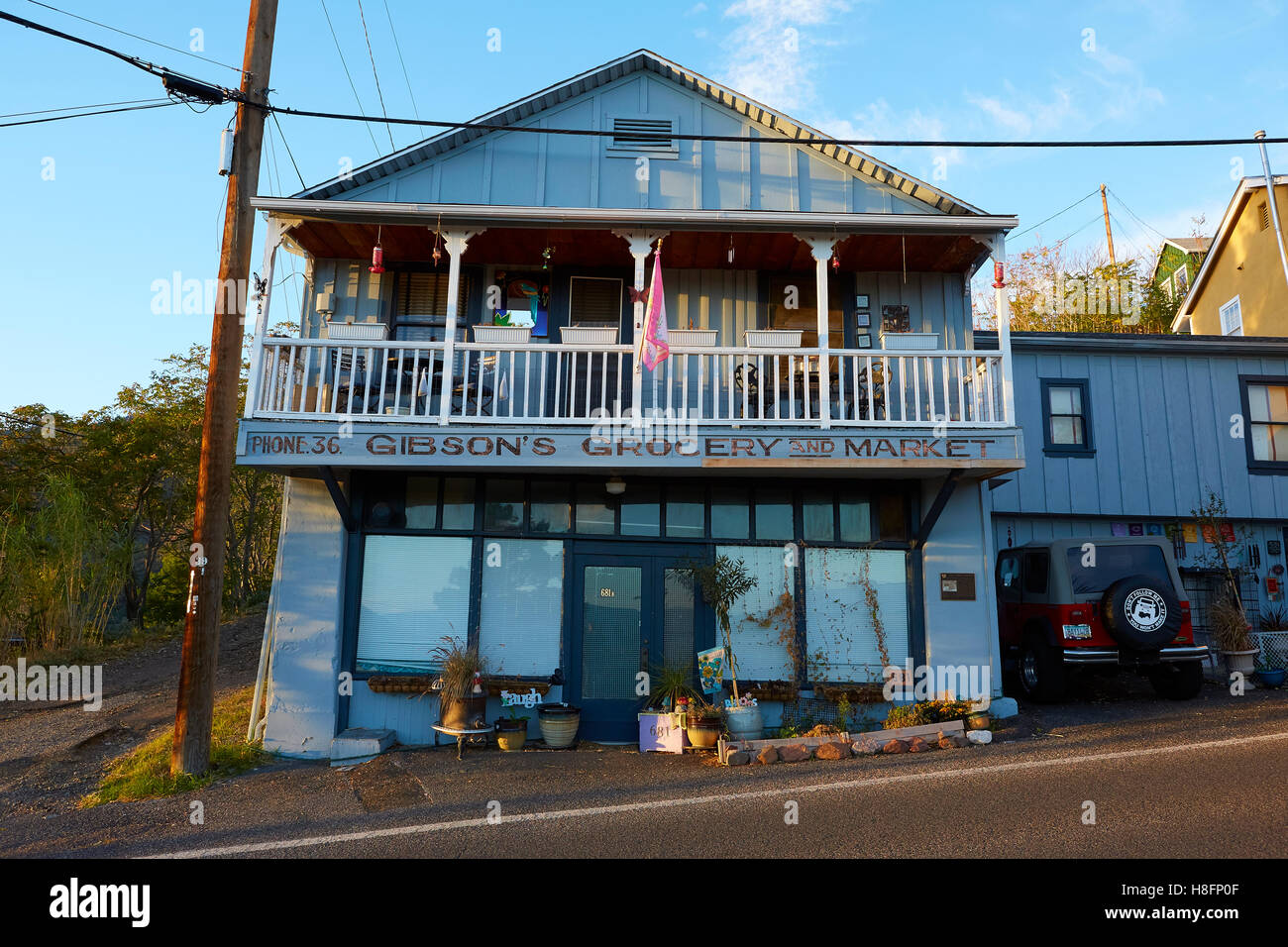 Grocery market historical hi-res stock photography and images - Alamy