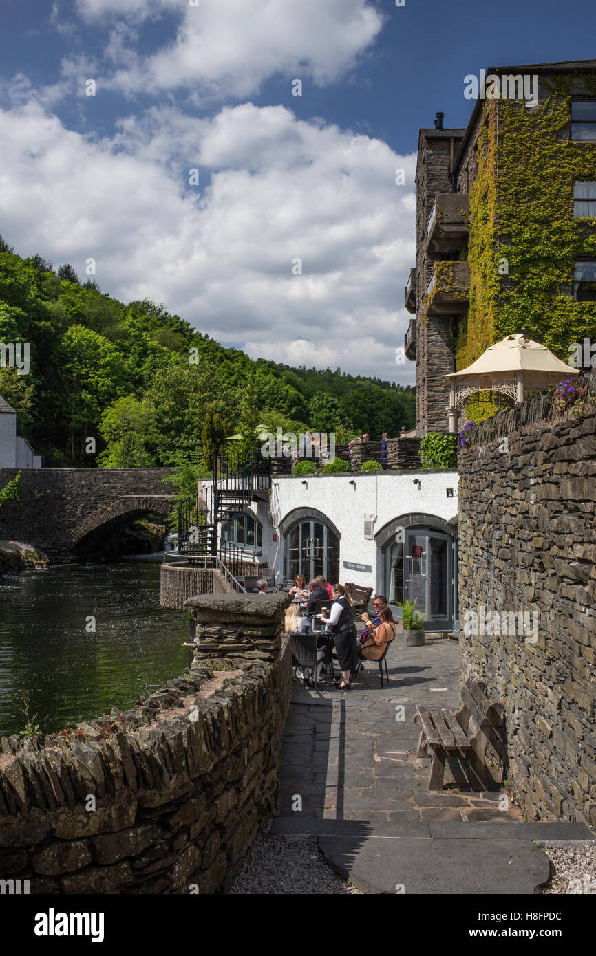 Backbarrow Village High Resolution Stock Photography and Images - Alamy