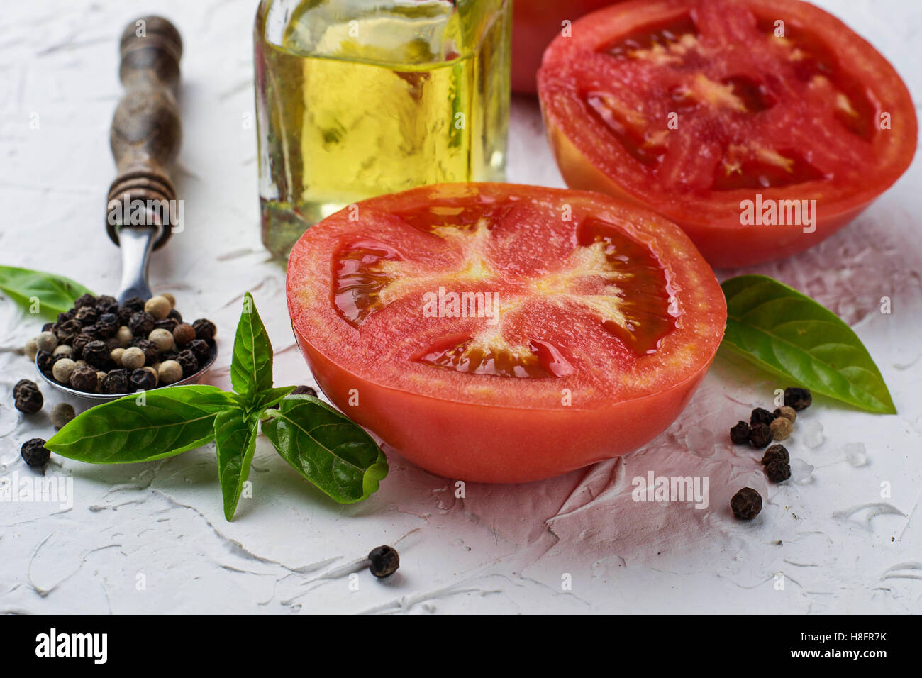 Tomato basil olive oil hi-res stock photography and images - Alamy