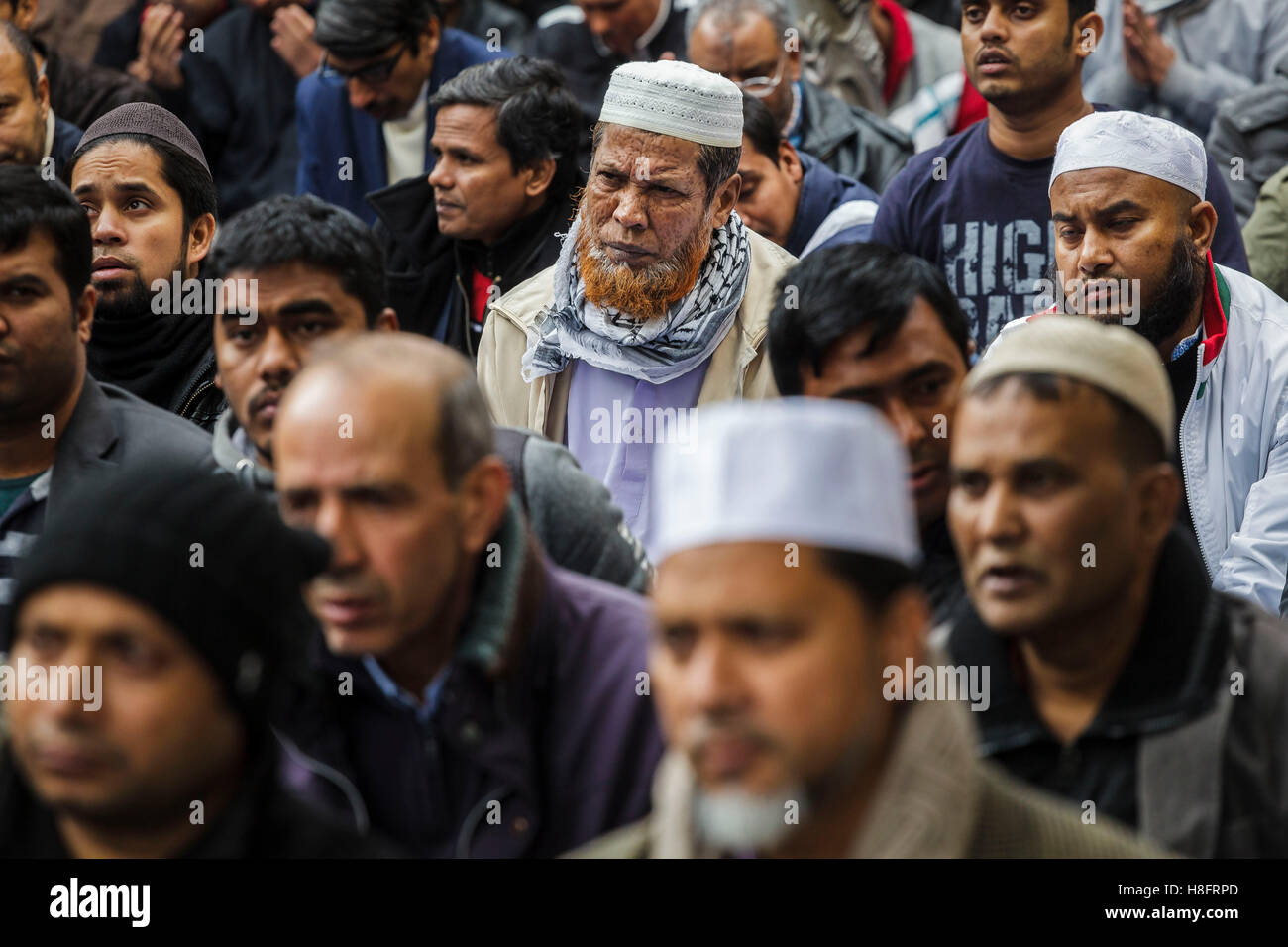 Rome, Italy. 11th Nov, 2016. Muslims attend Friday prayer during a ...