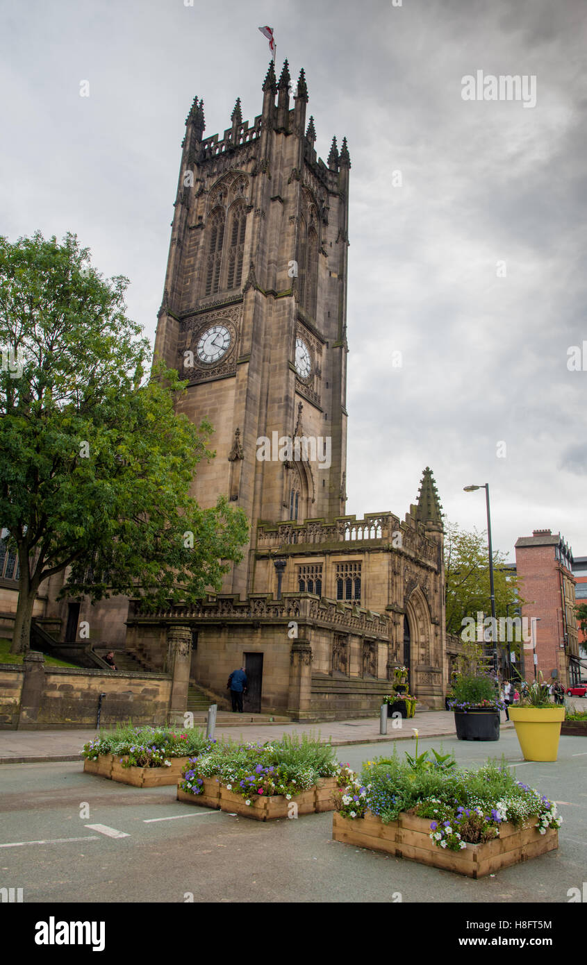 Manchester church hi-res stock photography and images - Alamy