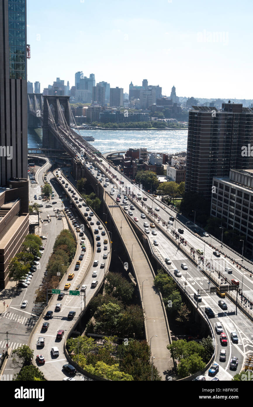 Traffic Lanes and Ramps, The Brooklyn Bridge, NYC, USA Stock Photo - Alamy
