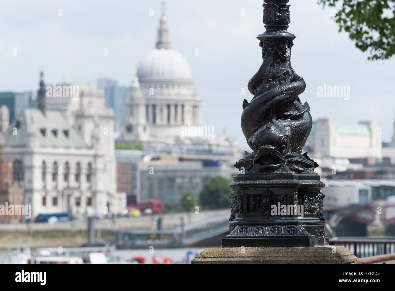 England, London, lantern socket at the Queen's Walk Stock Photo - Alamy