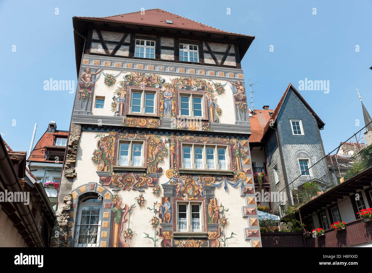 Constance, tower house "Zum goldenen Löwen" in the Hohenhausgasse with ...