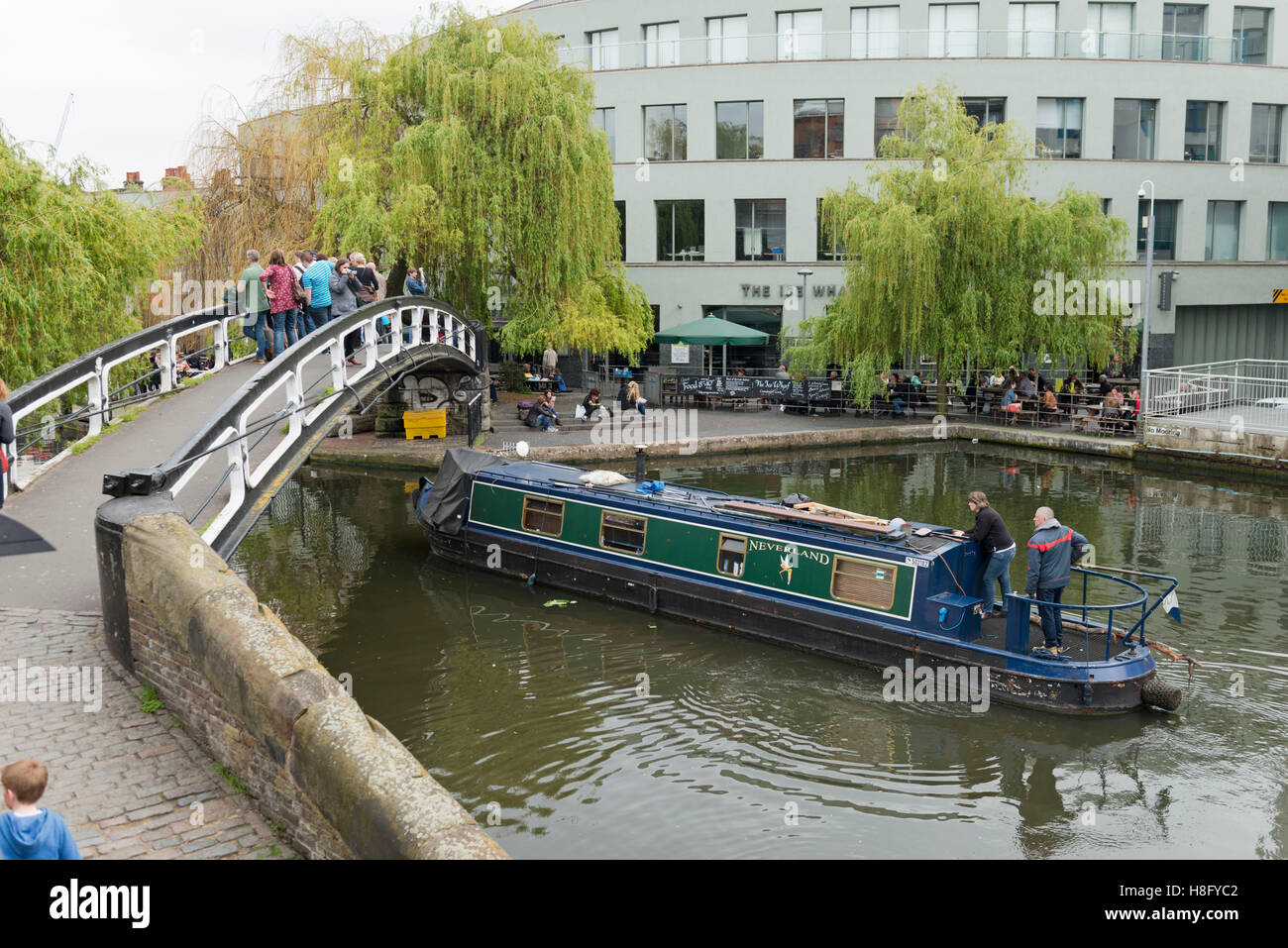 England, London, part of town Camden, footbridge at the Camden Market ...