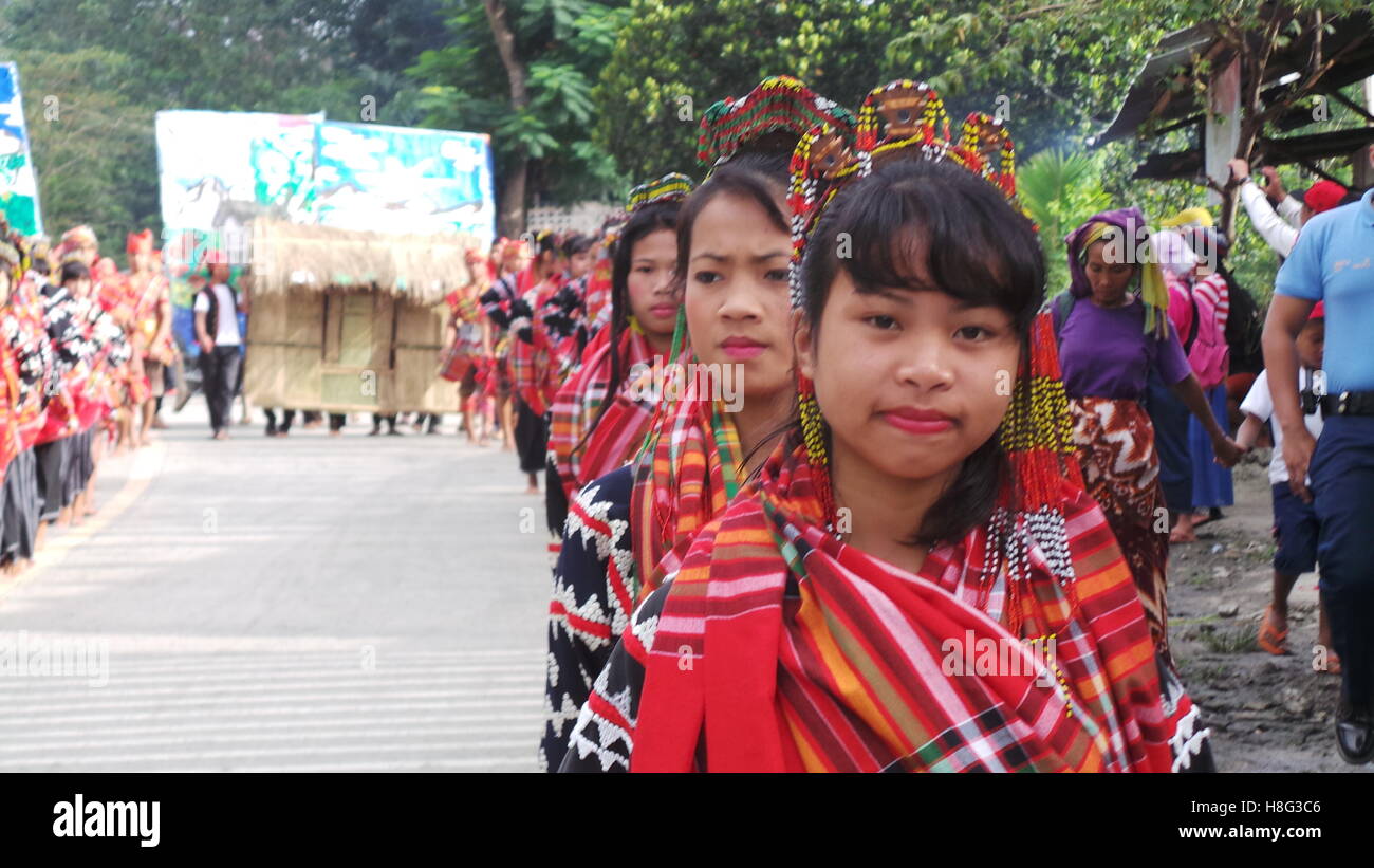 Philippines. 11th Nov, 2016. Thousands of T'boli wears their ...