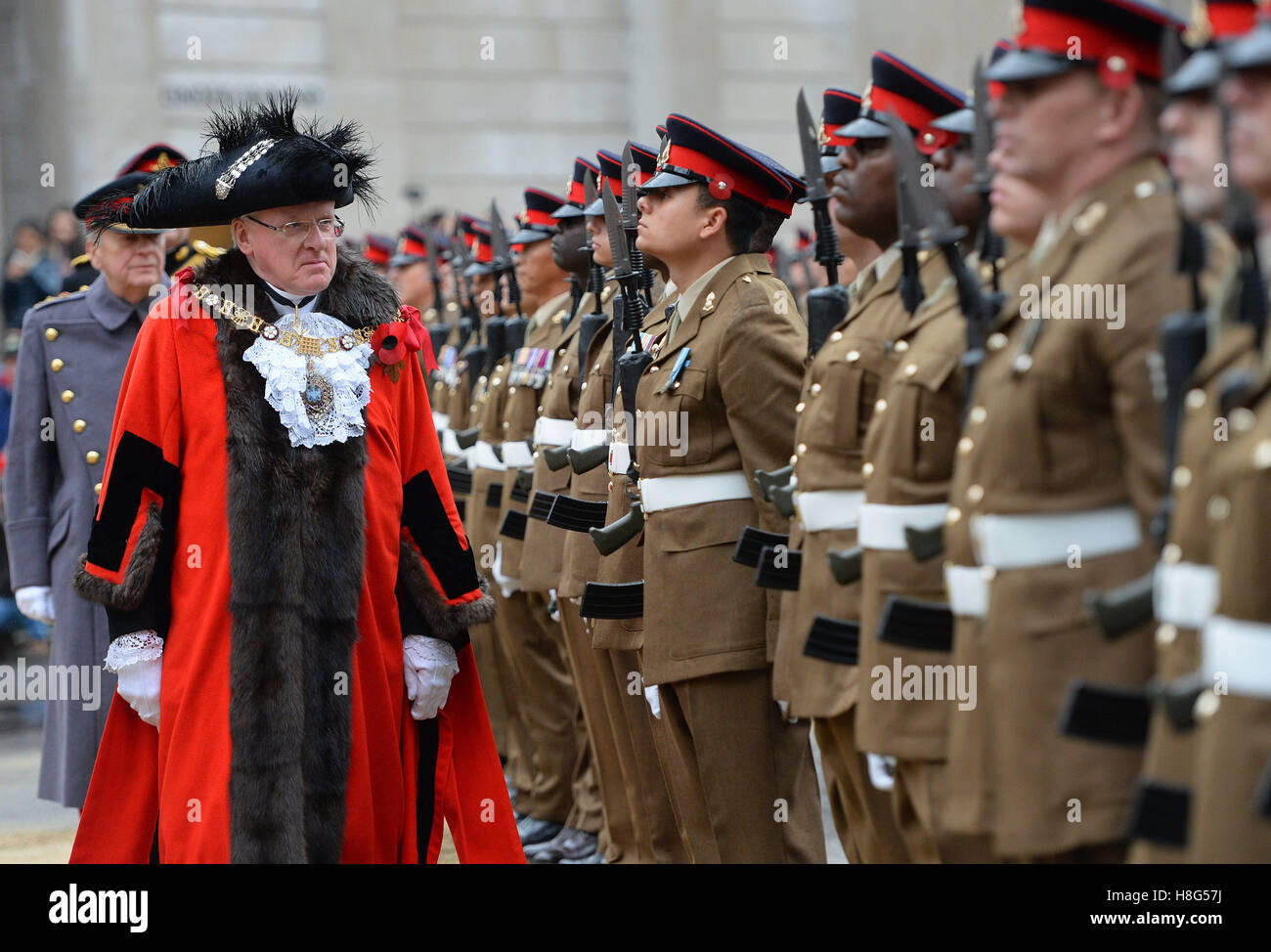 The new Lord Mayor of London Andrew Parmley inspects troops outside ...