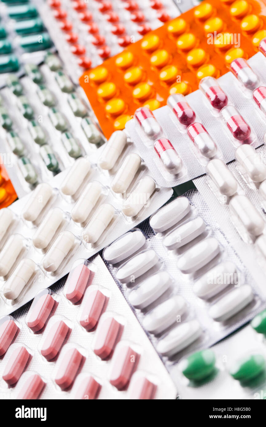 Set of capsules in medical light. Studio shot Stock Photo - Alamy